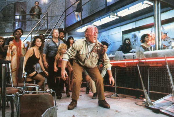 photo-Total-Recall-Voyage-au-centre-de-la-memoire-Total-Recall-1990-10 ...