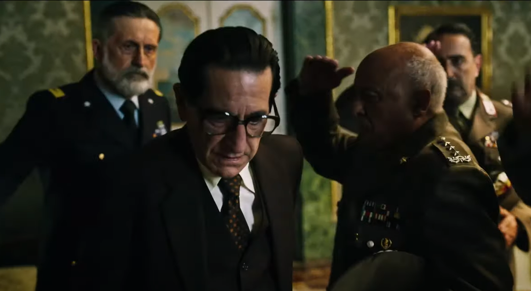 Esterno Notte – L'heure de la sortie