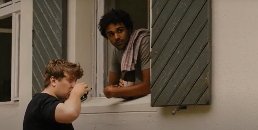 le ciel rouge – L'heure de la sortie